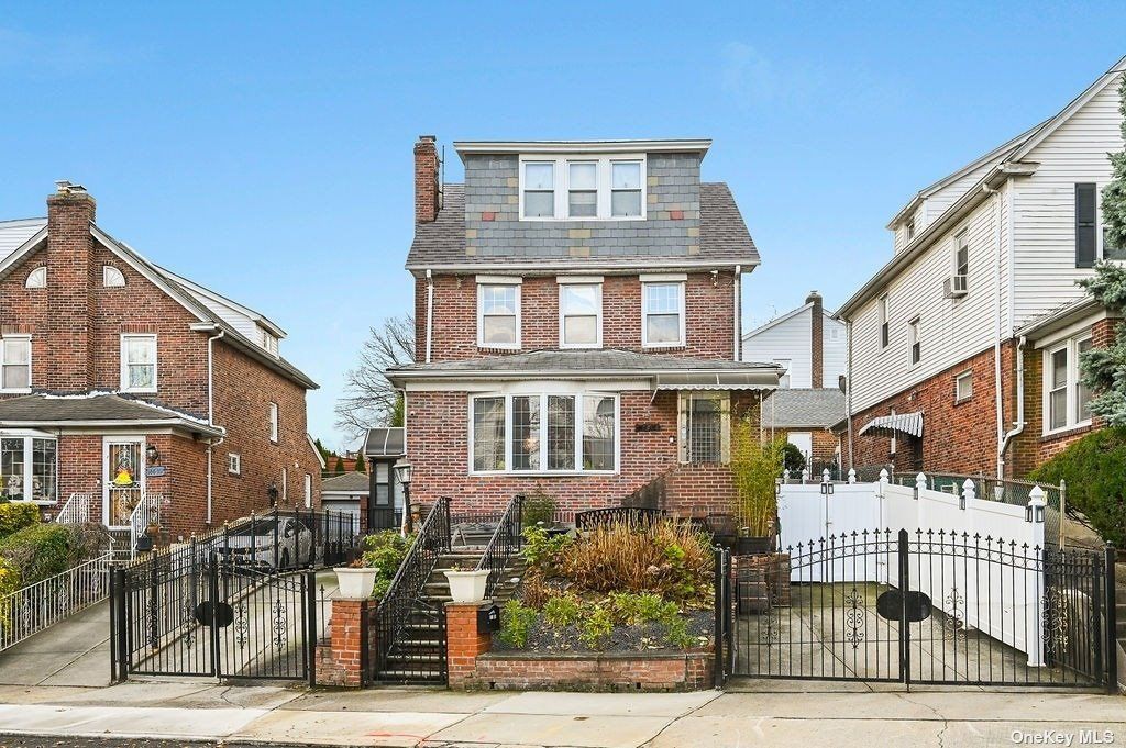 146-06 13th Avenue, Whitestone, NY 11357 | Trulia