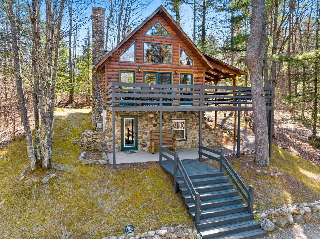 N18611 Tower Ln, Niagara, WI 54151 - See Est. Value, Schools & More