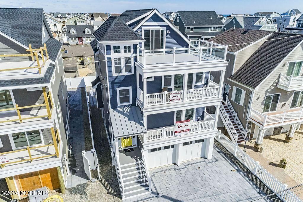 38 N Beach Drive, Seaside Heights, NJ 08751 - See Est. Value, Schools ...