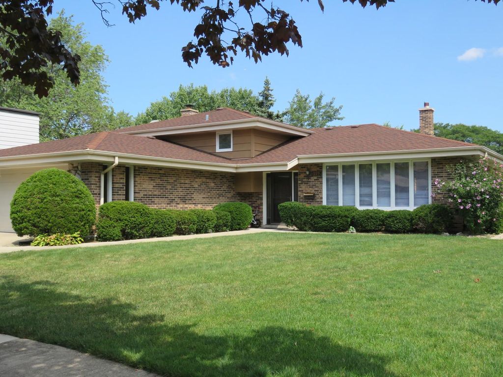 1229 Crain St, Park Ridge, IL 60068 - See Est. Value, Schools & More