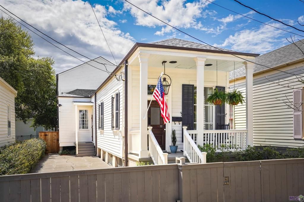 4534 Camp St, New Orleans, LA 70115 | MLS# NO2024006596 | Trulia