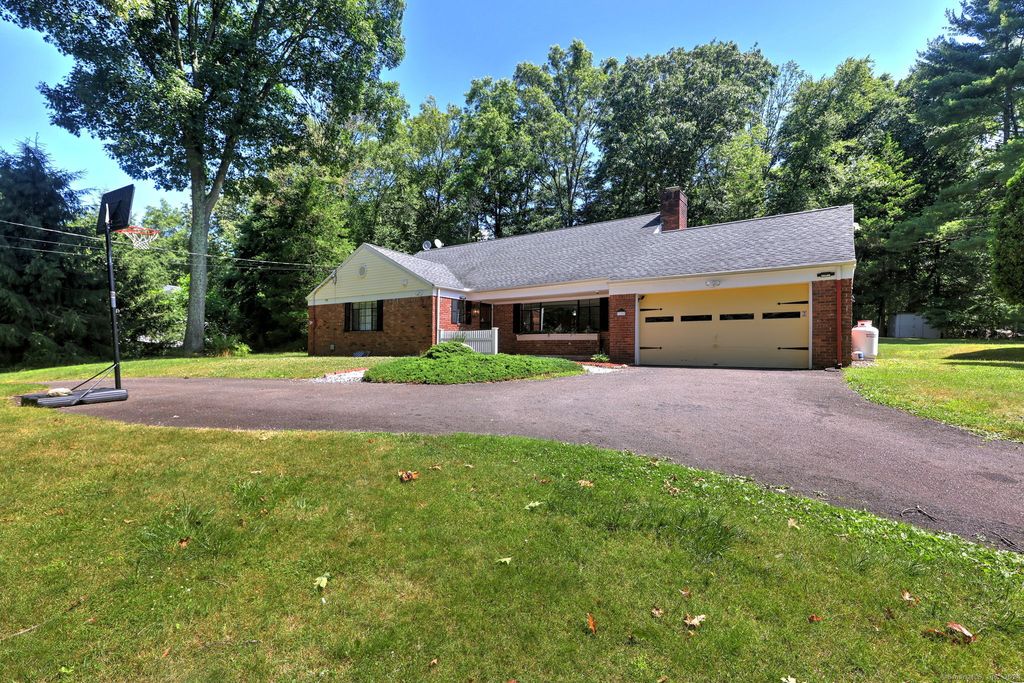355 Racebrook Road, Orange, CT 06477 - See Est. Value, Schools & More