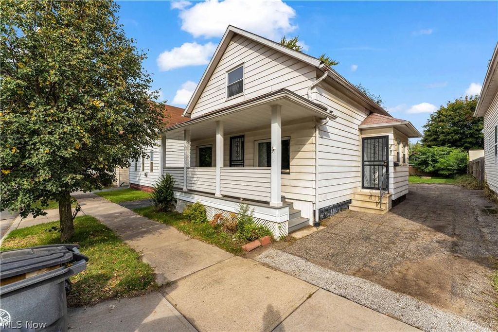 7007 War Ave, Cleveland, OH 44105 | Trulia