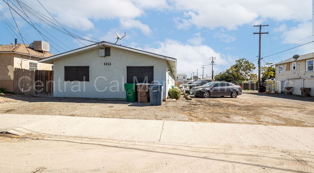 1212 California St - Bakersfield, CA | Trulia