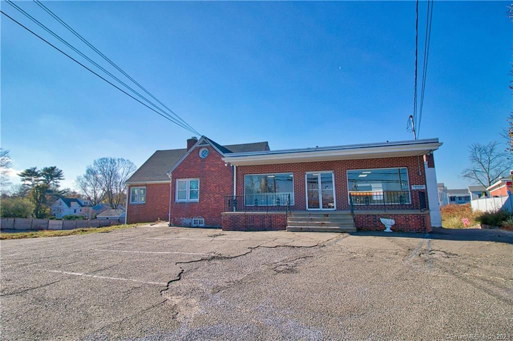 6 Maple Ave S, Westport, CT 06880 | MLS# 170611940 | Trulia