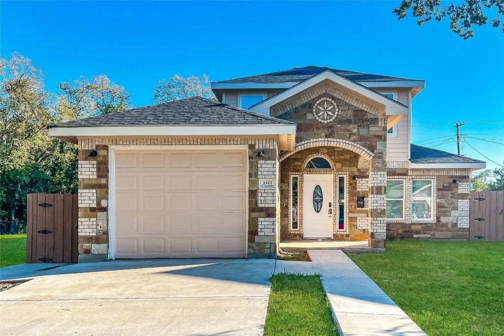 1422 Claude St, Dallas, TX 75203 | MLS# 20531911 | Trulia