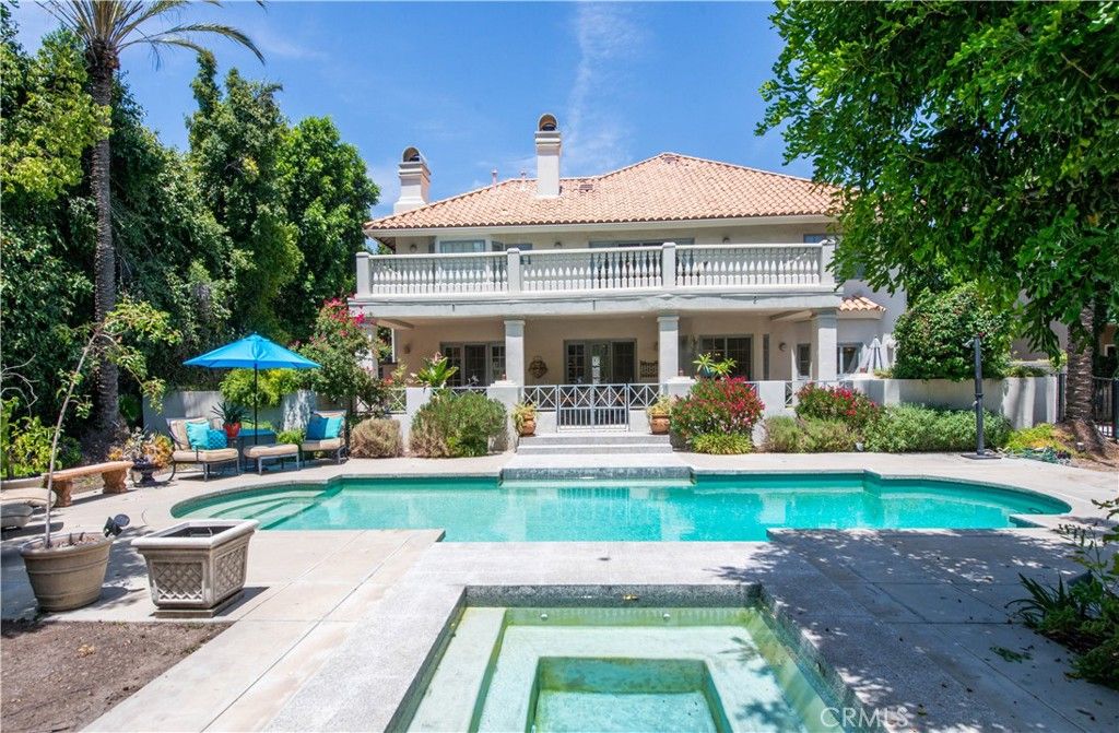 19246 Romar St, Northridge, CA 91324 - See Est. Value, Schools & More