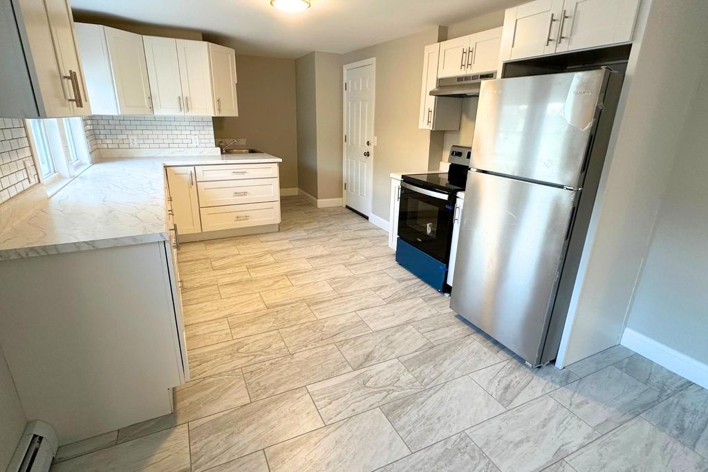 718 Beech Street - Manchester, NH | Trulia