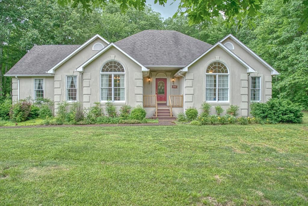 1010 Circle Dr, Jamestown, TN 38556 | MLS# 227789 | Trulia
