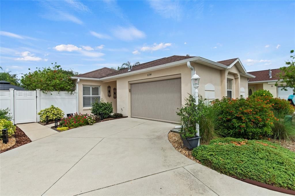 634 Danbury St, The Villages, FL 32162 - See Est. Value, Schools & More