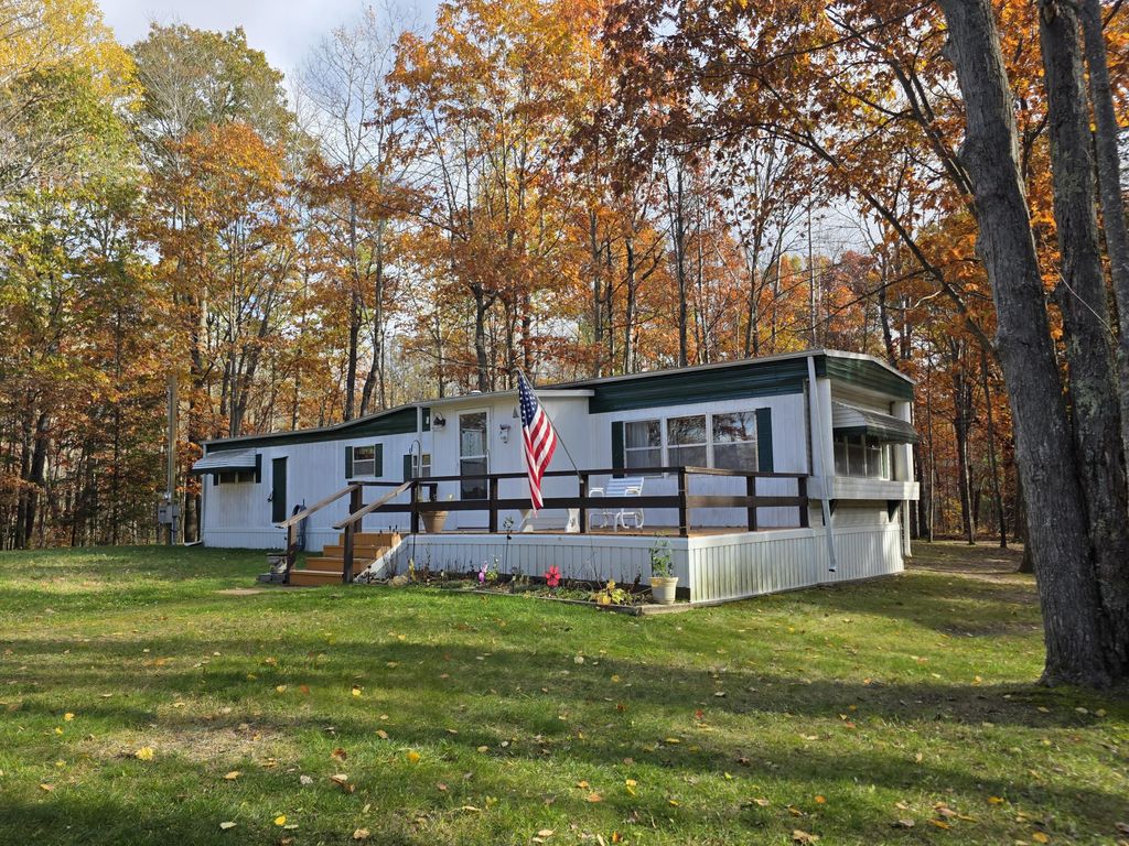 4921 Wildwood Trl, Barton City, MI 48705 | MLS# 201837749 | Trulia