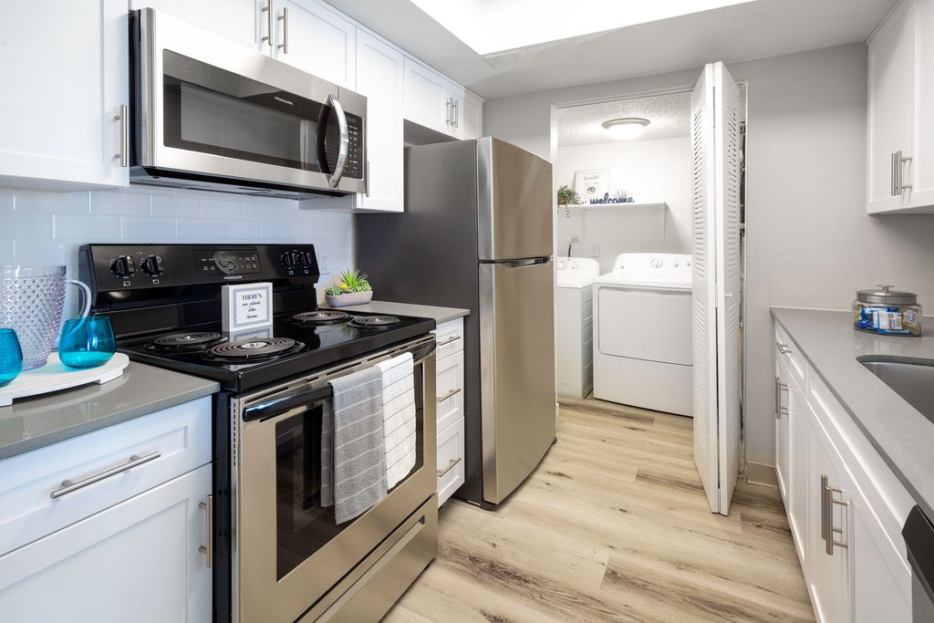 135 W Plumtree Ln #13F, Midvale, UT 84047 | Trulia