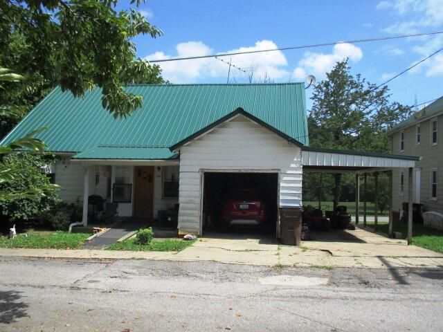 102 High St, Butler, KY 41006 | Trulia