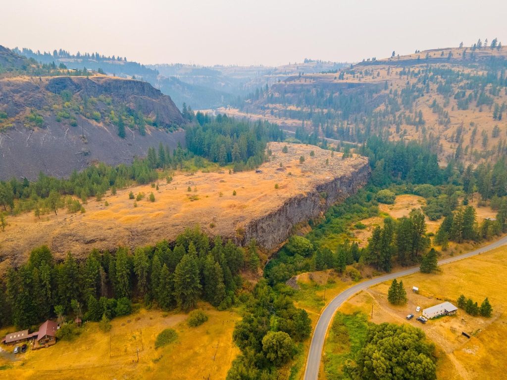 Nka Hawk Creek Ranch Rd, Davenport, WA 99122 - See Est. Value, Schools ...