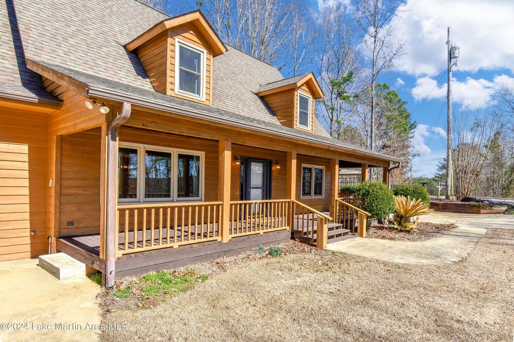 772 E Murphy Ln, Dadeville, AL 36853 - See Est. Value, Schools & More