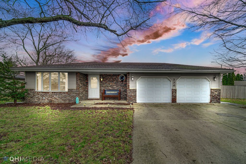 330 Kay St, Manhattan, IL 60442 - See Est. Value, Schools & More