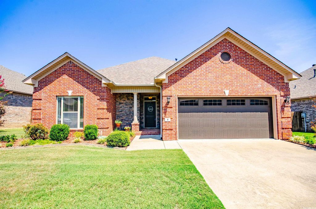 9 Oak Tree Cir, Conway, AR 72032 - See Est. Value, Schools & More