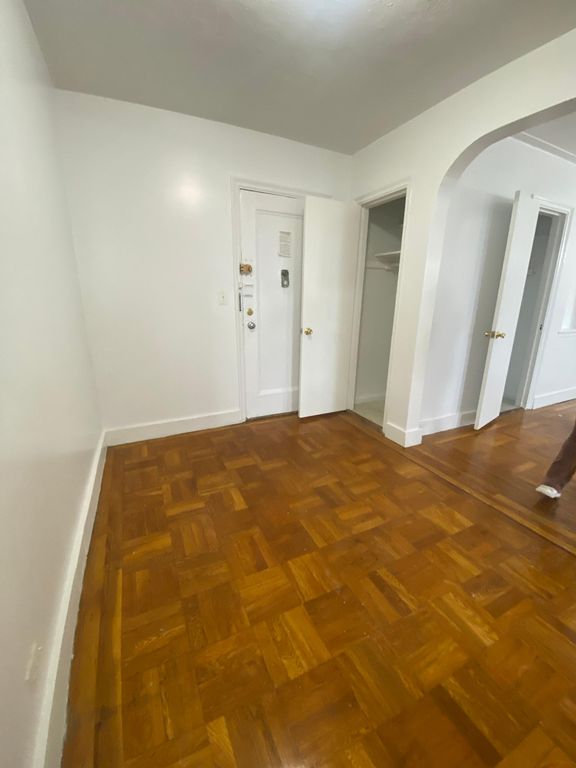 4755 White Plains Rd #6H, Bronx, NY 10470 - See Est. Value, Schools & More