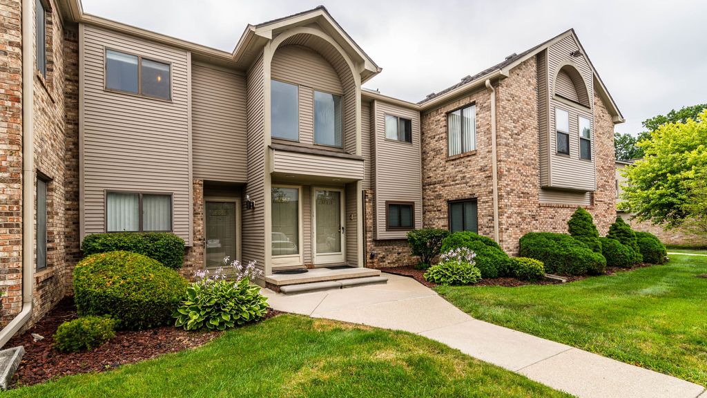 42567 Lilley Pointe Dr, Canton, MI 48187 - See Est. Value, Schools & More