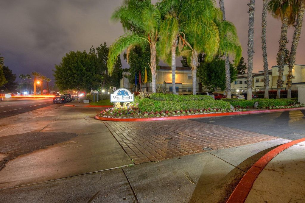 1120 W Linden St #10-105, Riverside, CA 92507 - See Est. Value, Schools ...