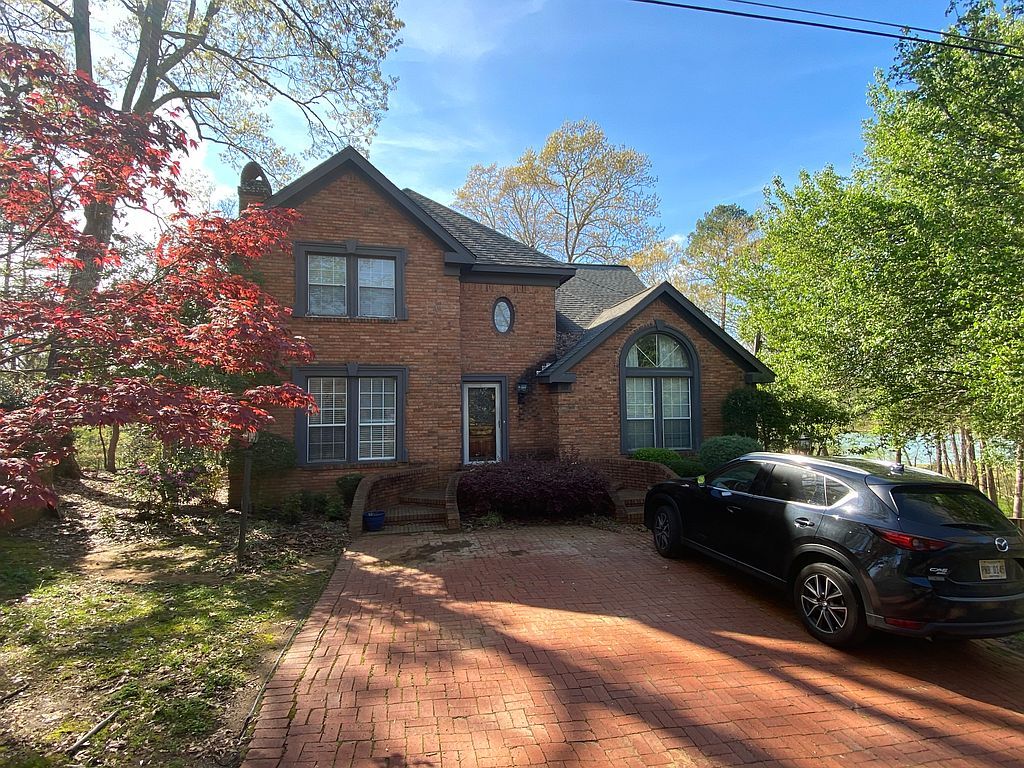 301 Turtle Creek Dr, Pontotoc, MS 38863 - See Est. Value, Schools & More