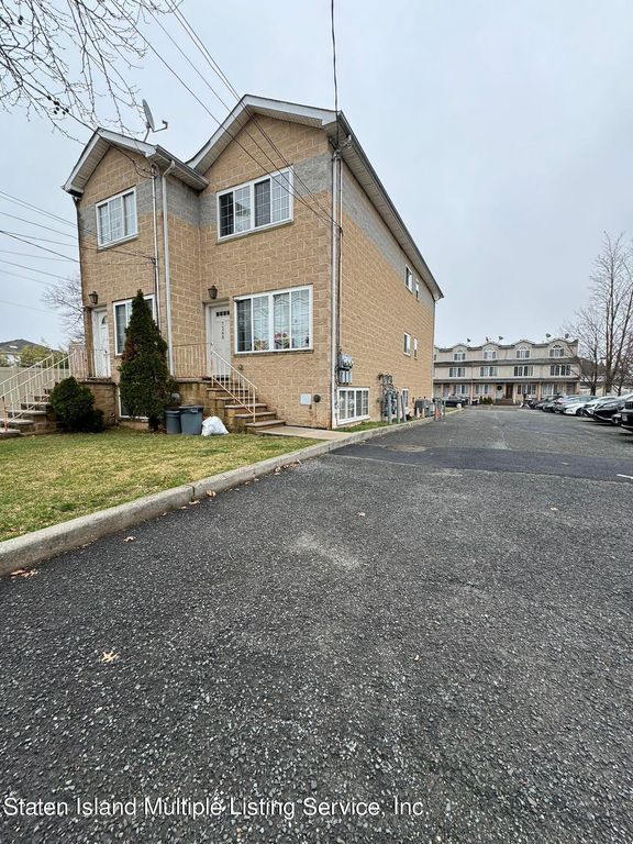7260 Amboy Rd, Staten Island, NY 10307 - See Est. Value, Schools & More