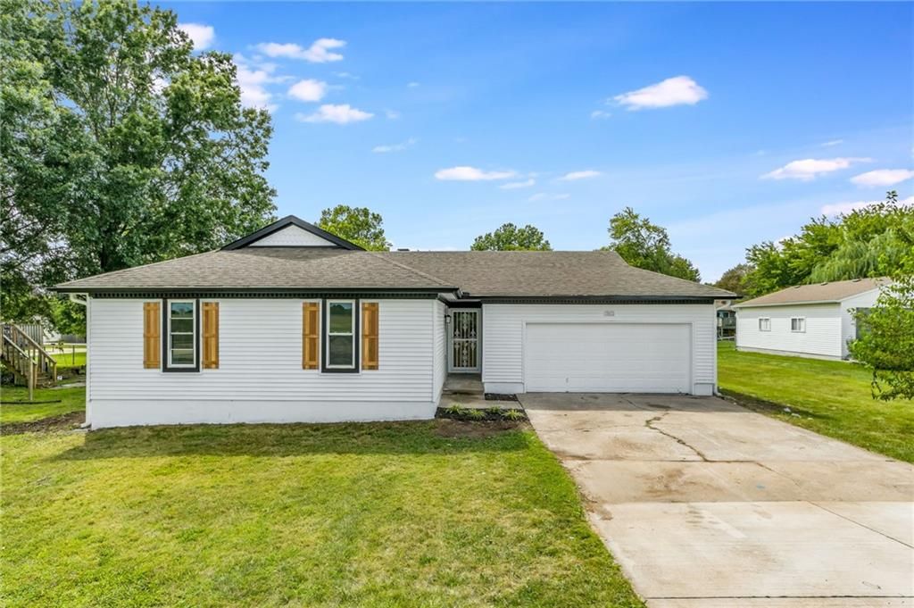 10512 N Oak Trafficway, Kansas City, MO 64155 - See Est. Value, Schools ...