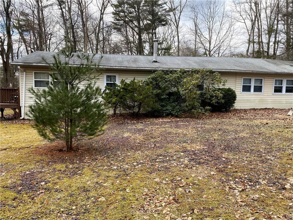 1243 Pine Dr, Walnutport, PA 18088 - See Est. Value, Schools & More