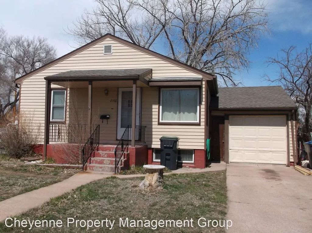 2102 East 17th Street - Cheyenne, WY | Trulia
