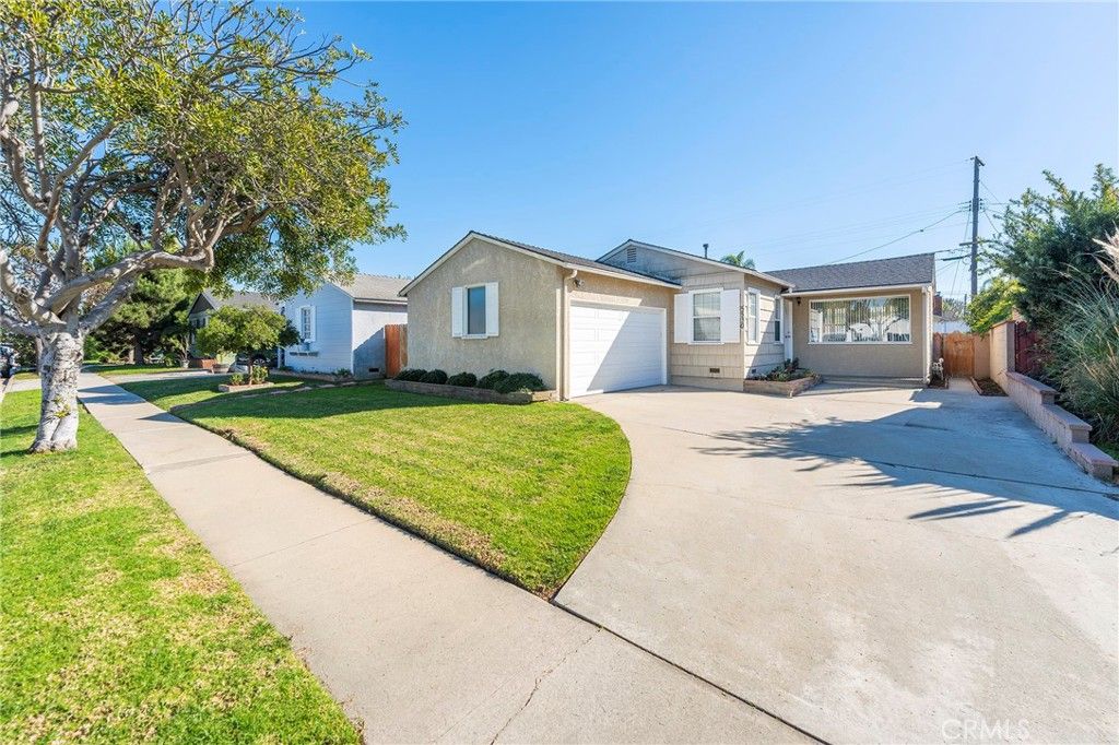 5530 W 141st St, Hawthorne, CA 90250 - See Est. Value, Schools & More 5530 W 141st St, Hawthorne, CA 90250 - See Est. Value, Schools & More