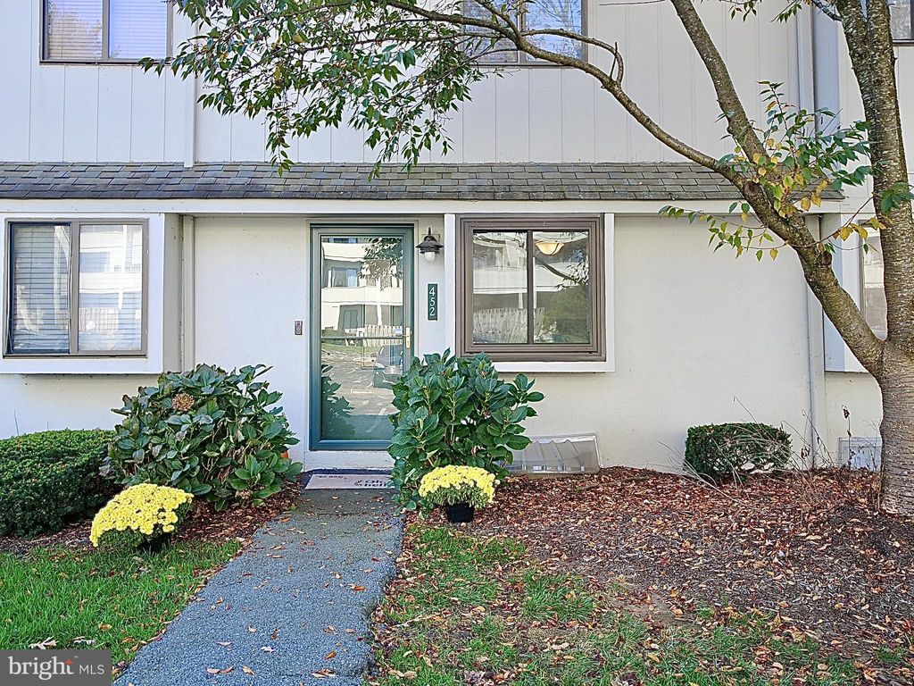 452 Summit House, West Chester, PA 19382 - See Est. Value, Schools & More