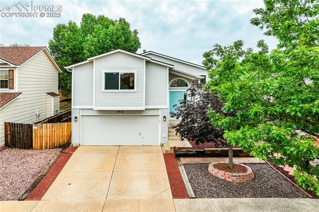 4926 Chariot Dr, Colorado Springs, CO 80923 - See Est. Value, Schools ...
