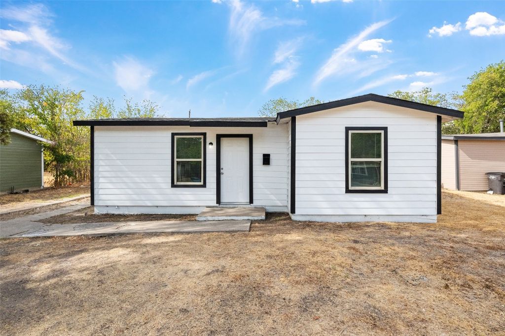 5621 Lester Granger Dr, Fort Worth, TX 76112 - See Est. Value, Schools ...