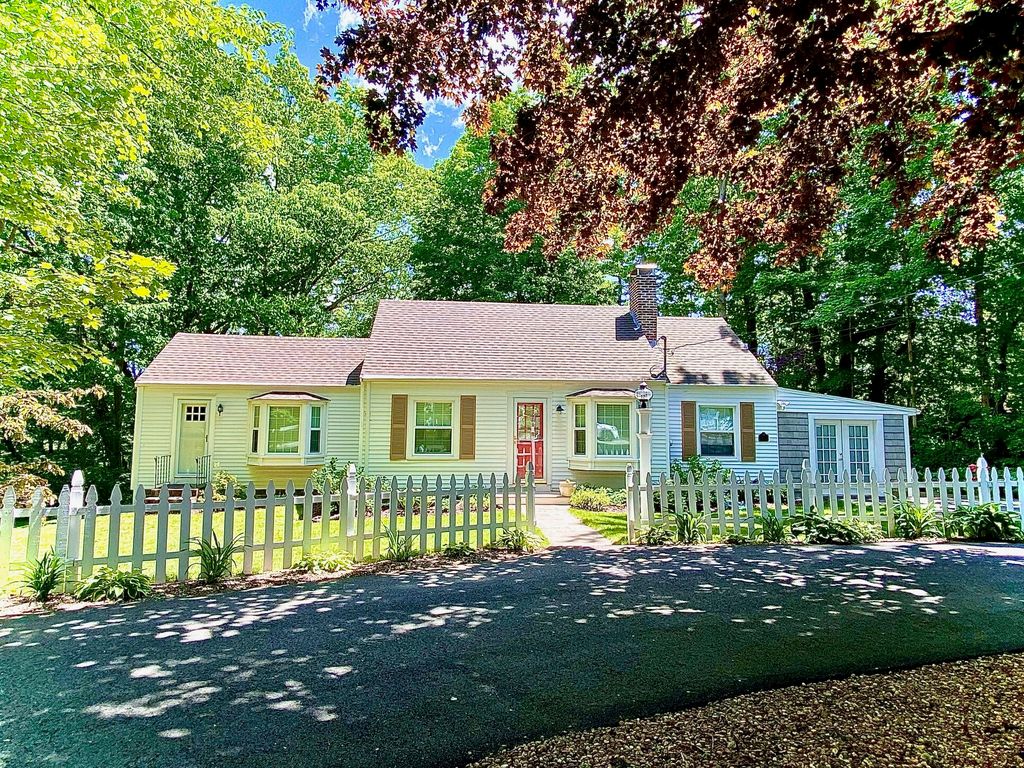 1335 Post Road, Wells, ME 04090 | MLS# 1591773 | Trulia