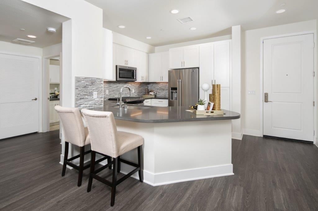 6160 Promontory Ln #B-215, Ventura, CA 93003 - See Est. Value, Schools ...