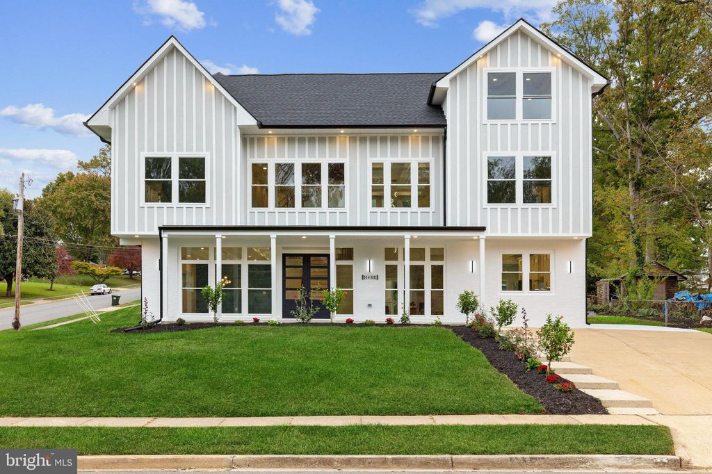 5405 Inverchapel Rd, Springfield, VA 22151 - See Est. Value, Schools & More