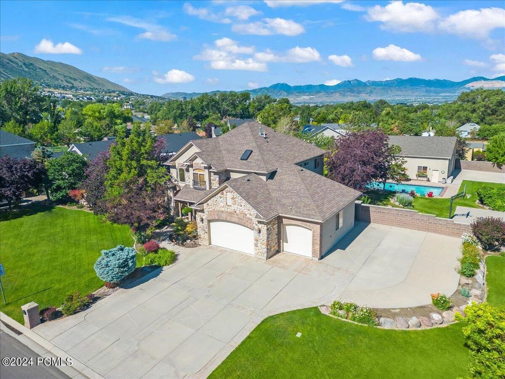 13422 S Lone Peak Ln, Draper, UT 84020 - See Est. Value, Schools & More