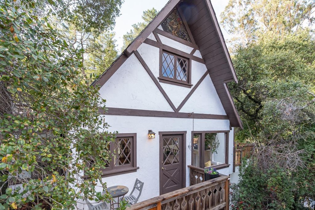 28 Mountain View Rd, Fairfax, CA 94930 - See Est. Value, Schools & More