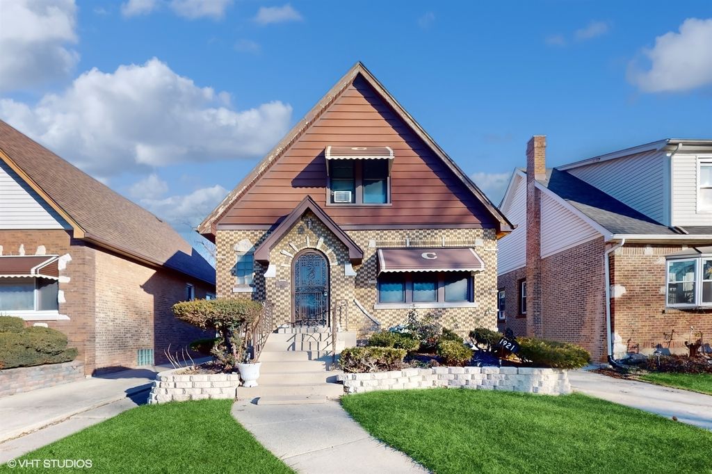 1921 S 23rd Ave, Maywood, IL 60153 - See Est. Value, Schools & More