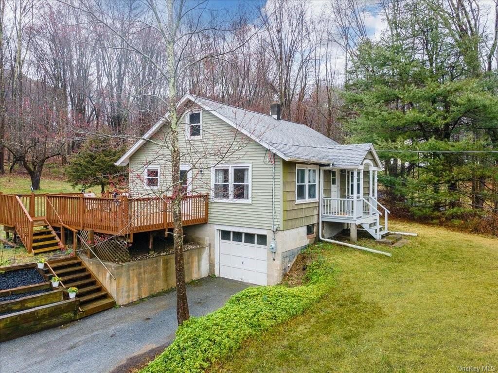 279 Burlingham Road, Bloomingburg, NY 12721 - See Est. Value, Schools ...