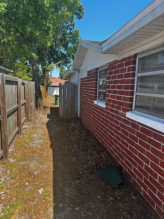 807 N Gomez Ave, Tampa, FL 33609 | Trulia