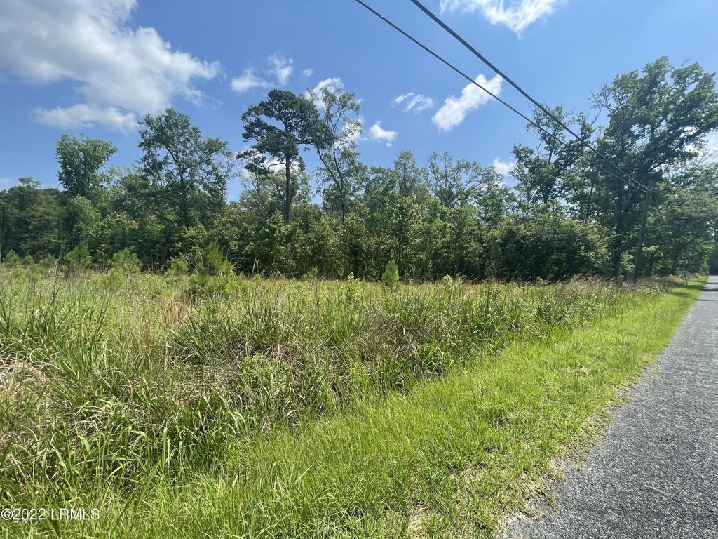 84 Cuthbert Farm Rd, Seabrook, SC 29940 - See Est. Value, Schools & More