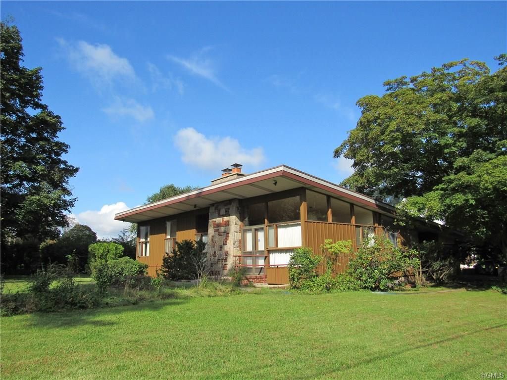 105 Wellford Rd, White Plains, NY 10607 - See Est. Value, Schools & More