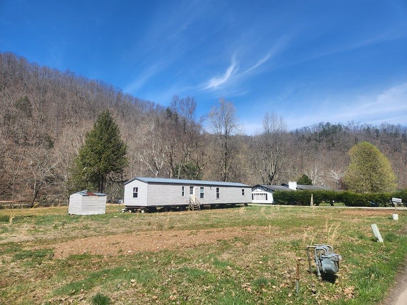 259 Scenic River Rd, Procious, WV 25164 - See Est. Value, Schools & More