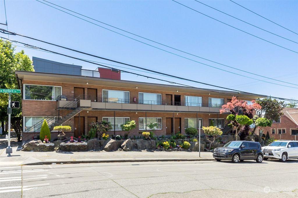 4301 SW Hanford Street, Seattle, WA 98116 - See Est. Value, Schools & More