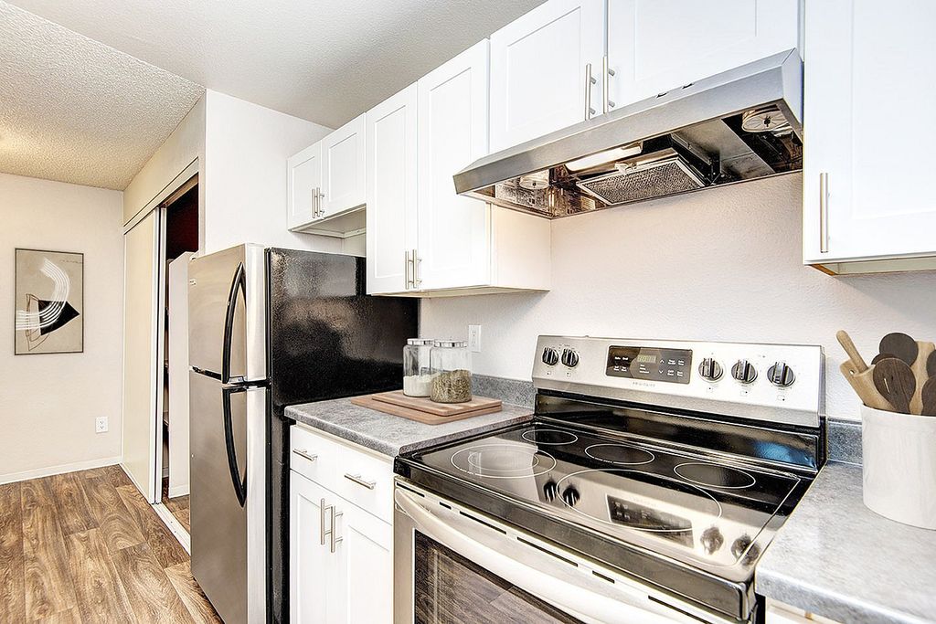 2301 58th Ave E #J-J04, Tacoma, WA 98424 - See Est. Value, Schools & More