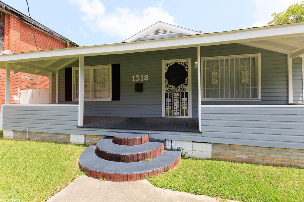 1318 Martin Luther King Jr Ave, Mobile, AL 36603 | MLS# 348773 | Trulia