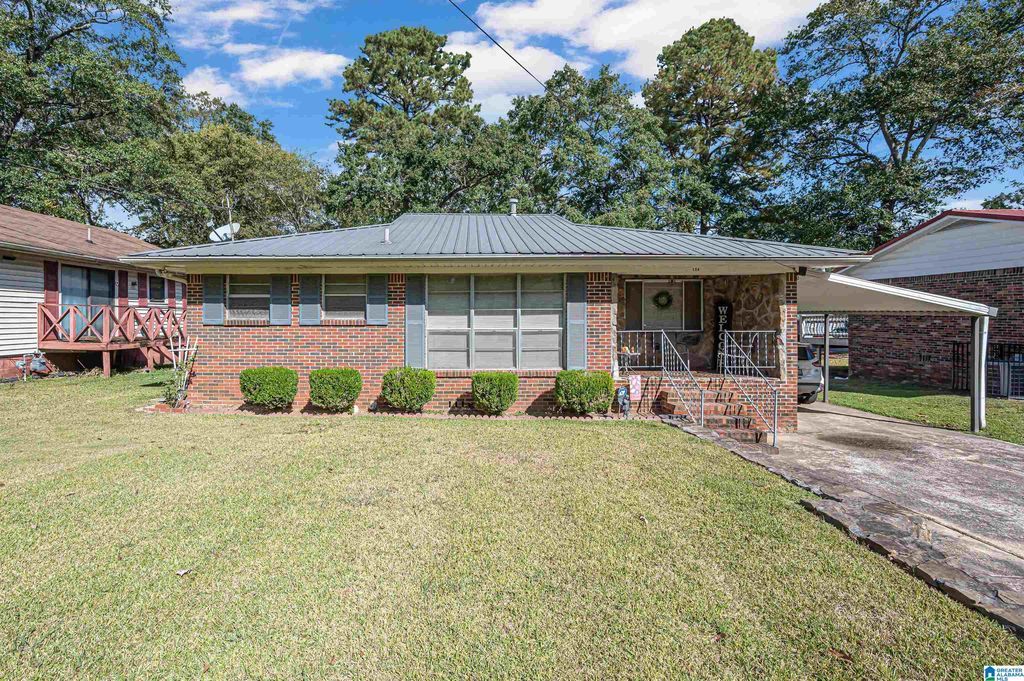 124 W Crest Rd, Bessemer, AL 35023 - See Est. Value, Schools & More