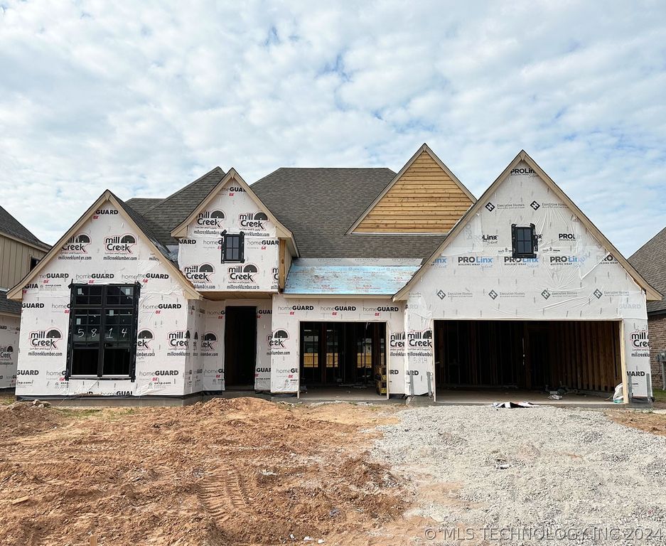 5814 E 126th Pl S, Bixby, OK 74008 | MLS# 2419023 | Trulia