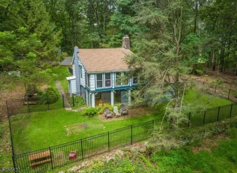 233 Millbrook Road, Washington, NJ 07882 - See Est. Value, Schools & More